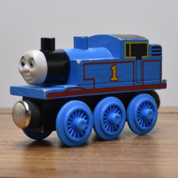 Thomas & Friends | Toys | Thomas Flat Magnet Staples Wood Funnel 9293 ...